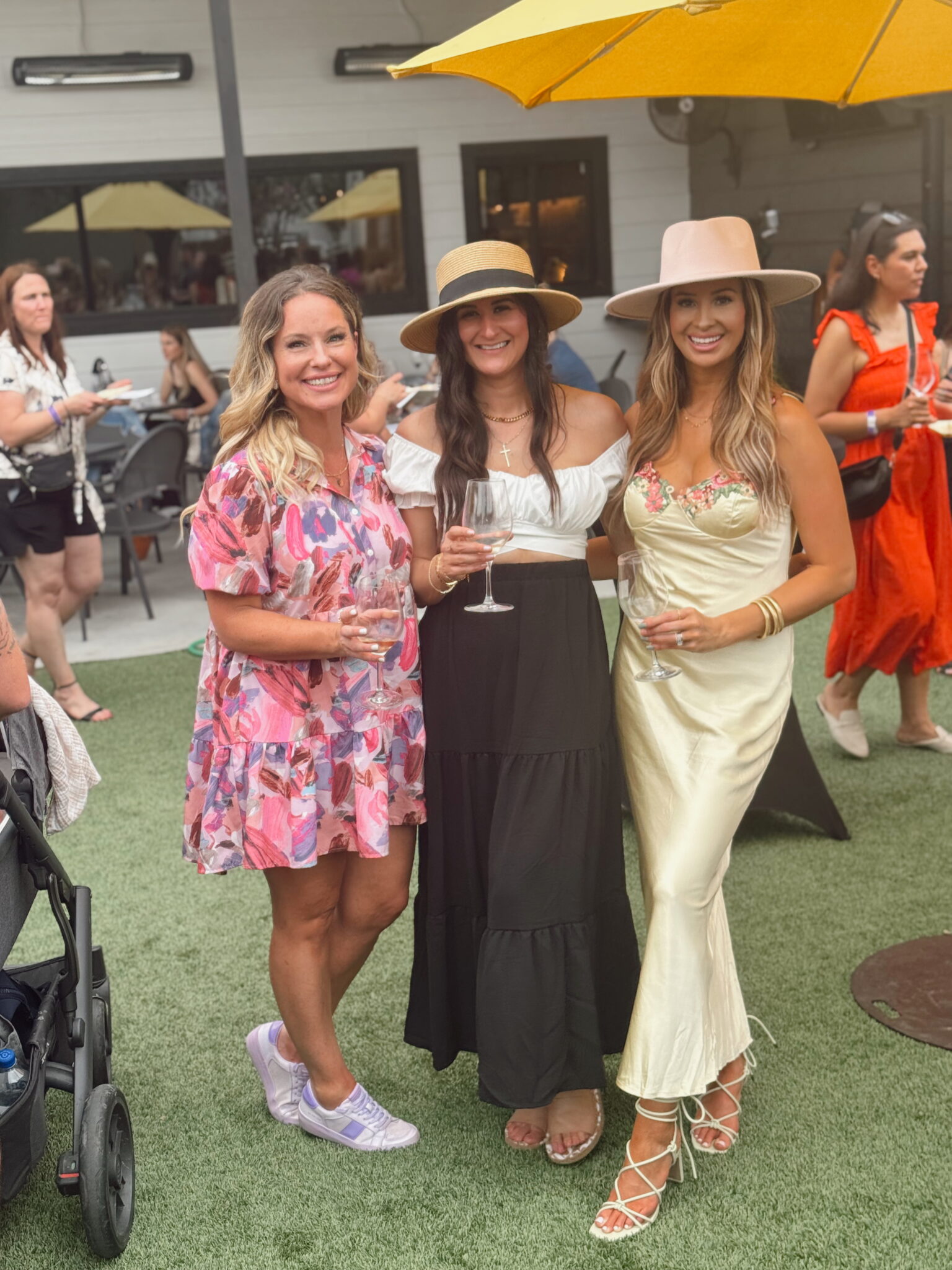 15 Brunch outfits to wear: Look chic and cute - The Fashionable Maven